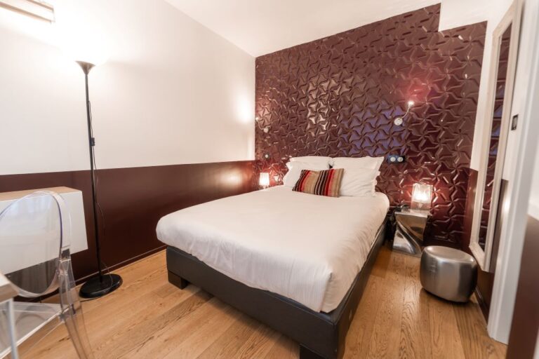 Hotel Rohan Strasbourg - Rooms - Official Site - Best price